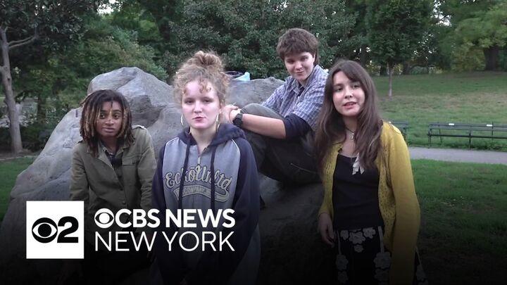 Here's why a group of NYC teens is rejecting cellphones and social ...