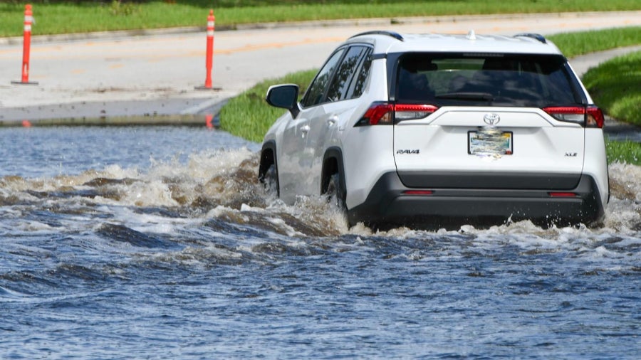 Oscar weakens to tropical storm as it lashes Cuba after making landfall ...