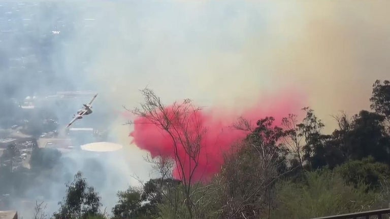 Fire burns hillside homes in Oakland amid day of high winds; residents ...