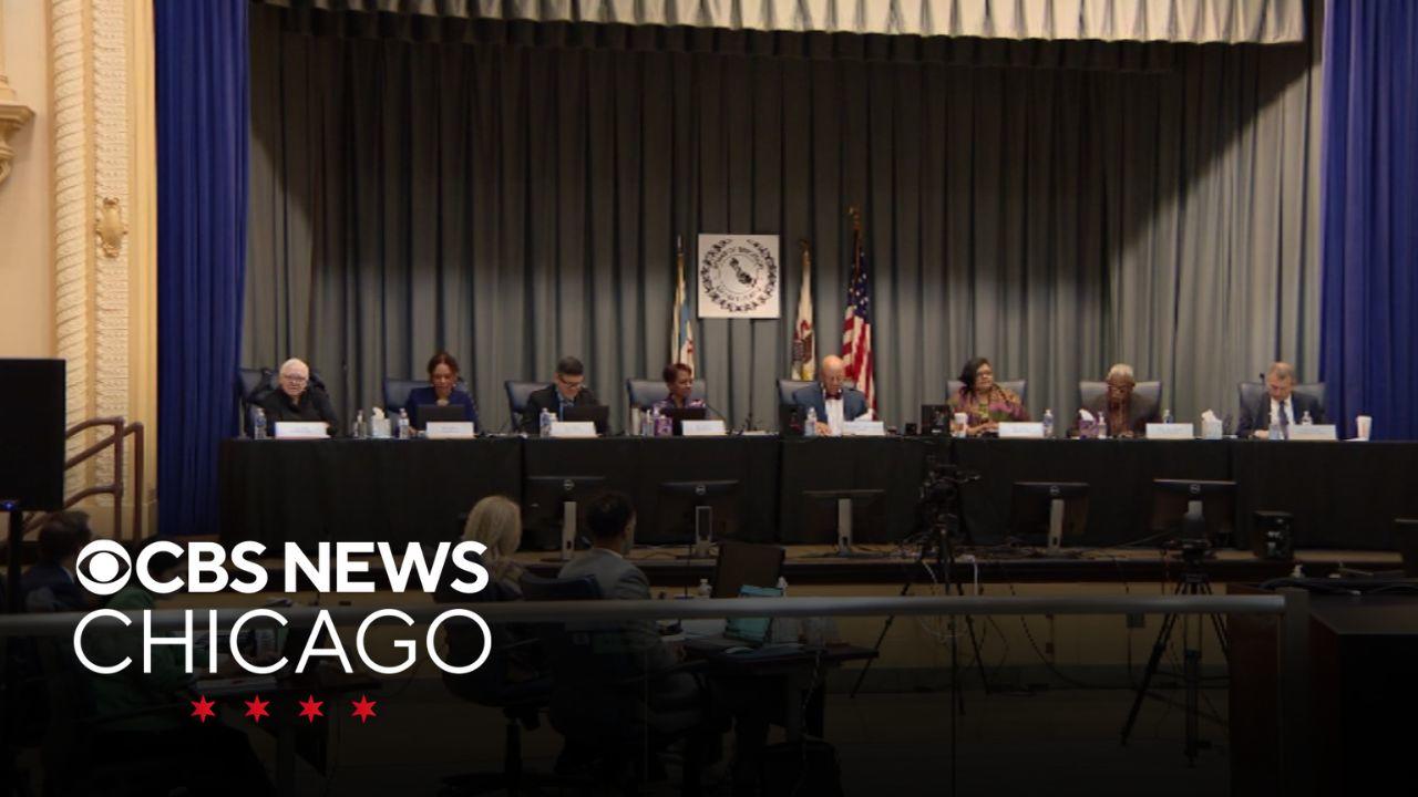 New Chicago school board sworn in after Mayor Brandon Johnson's controversial shakeup - CBS Chicago