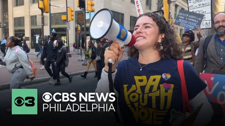 Philadelphia high school students vote for first time at City Hall ...