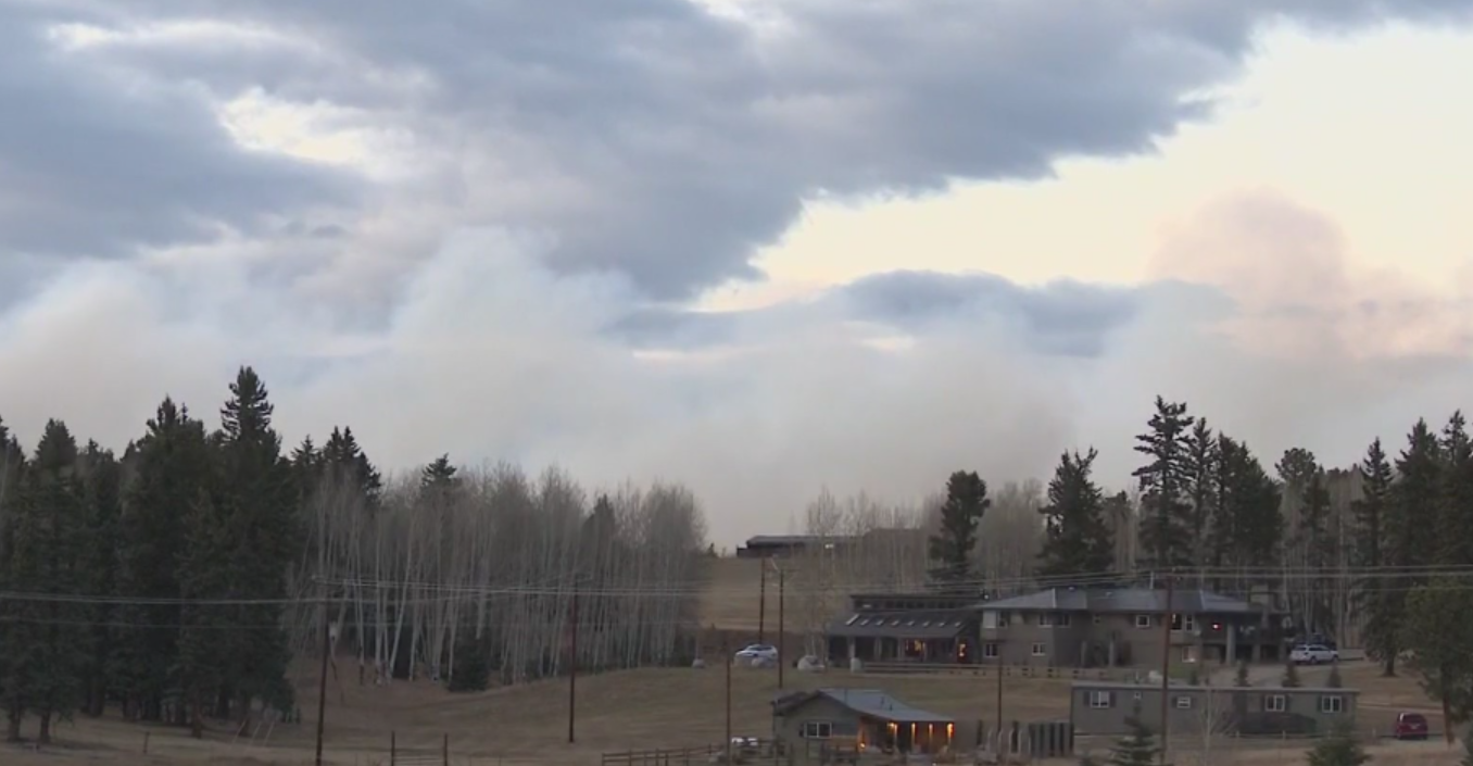 Evacuations ordered for Highland Lake Fire in Colorado's Teller County ...