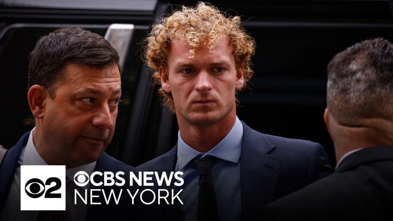 Daniel Penny's trial for NYC subway chokehold death begins with opening ...