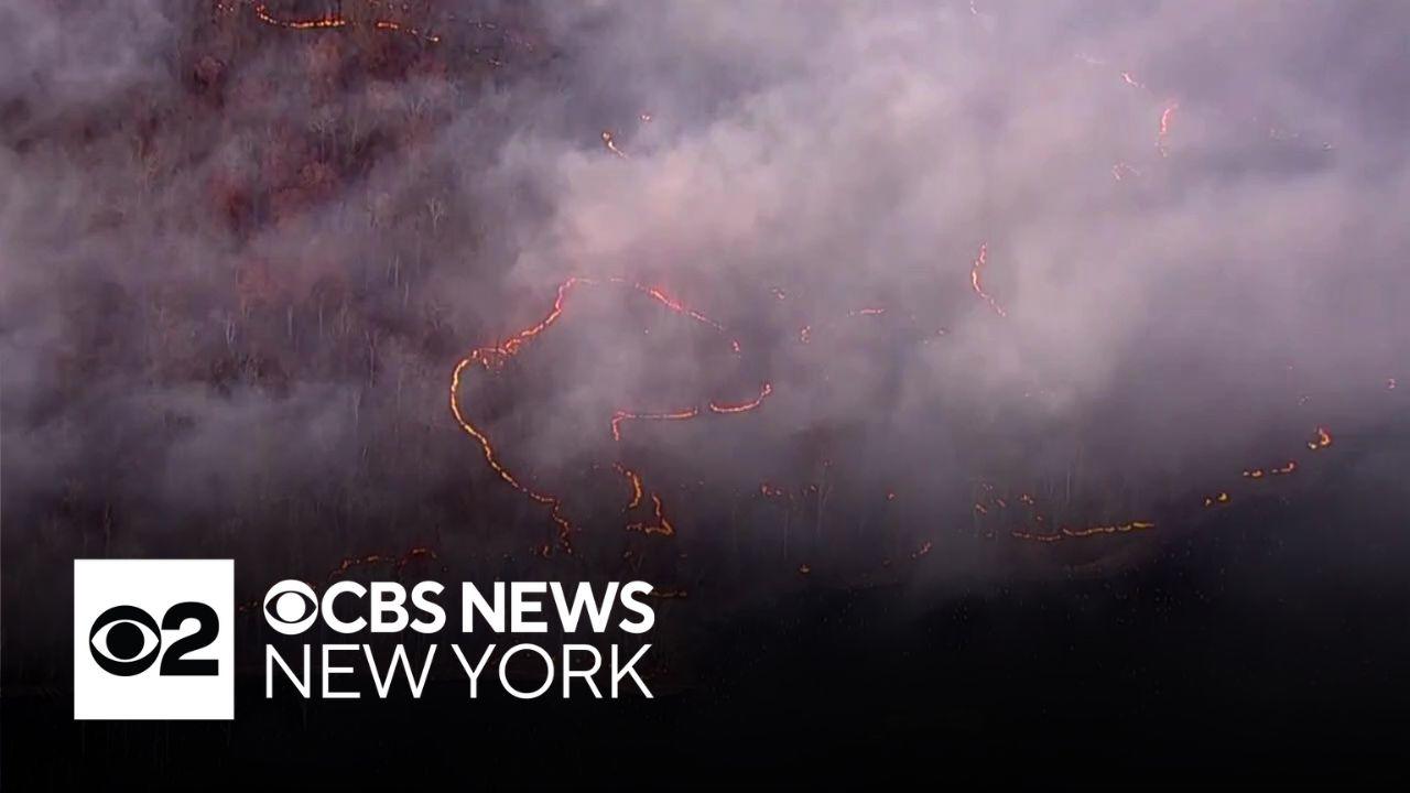 As race to contain Jennings Creek fire along N.Y., N.J. border ...