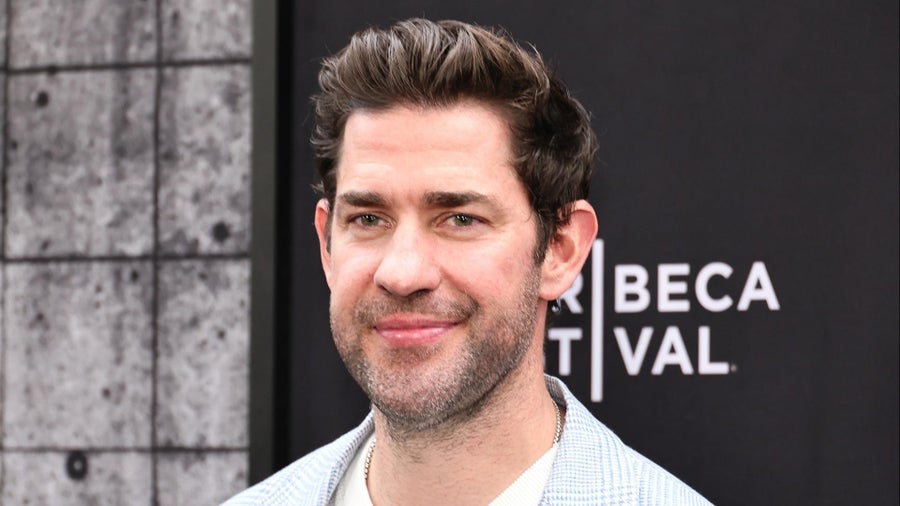 John Krasinski named People magazine's Sexiest Man Alive for 2024 - CBS News