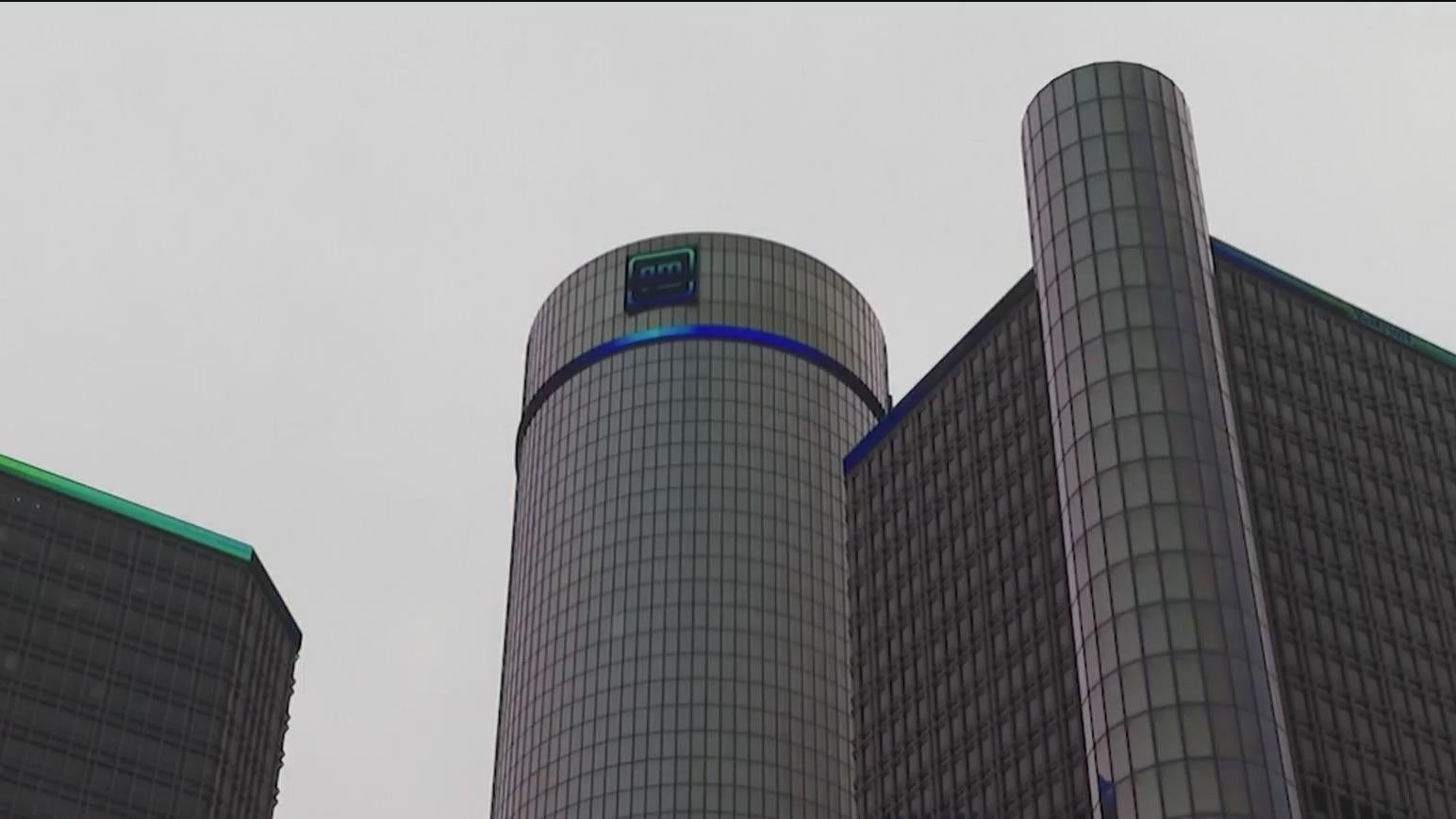 GM announces more layoffs, auto expert sees possible shift from EV ...