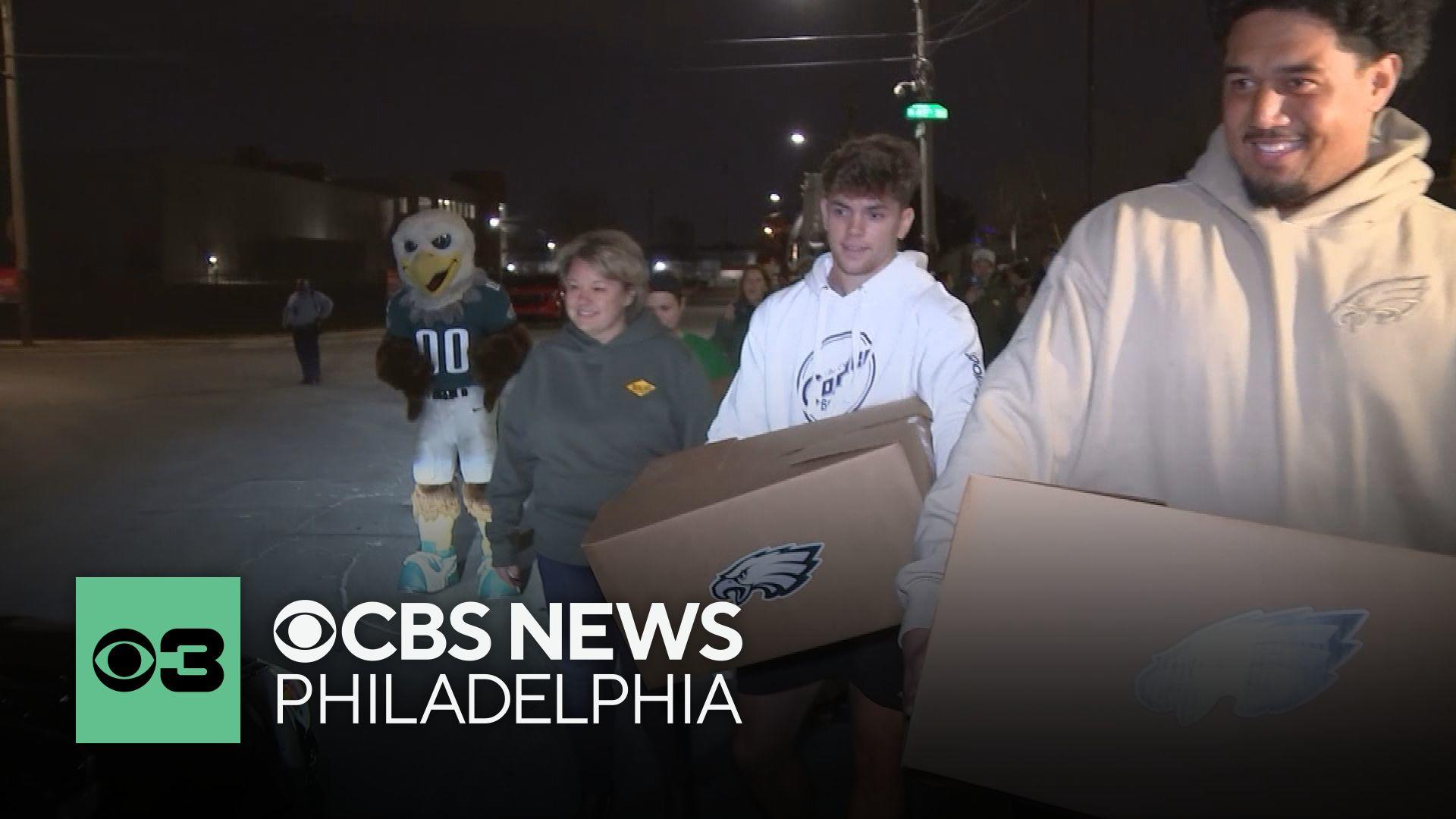 Philadelphia Eagles DE Bryce Huff set for surgery on left wrist injury ...