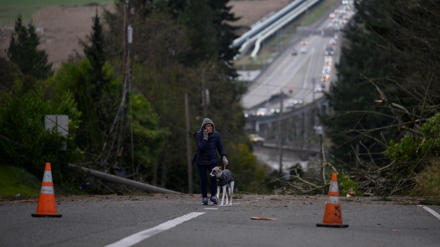 Deadly bomb cyclone batters Northwest, causing widespread power outages ...