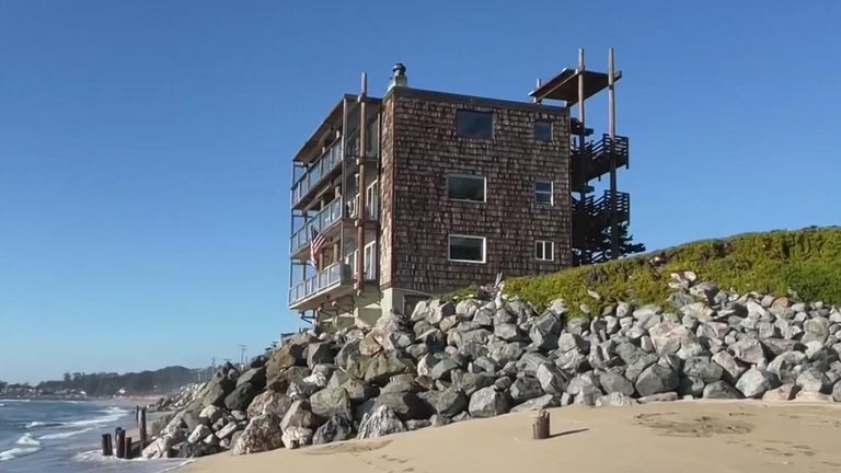 Sea walls at center of fight between Half Moon Bay homeowners and state ...