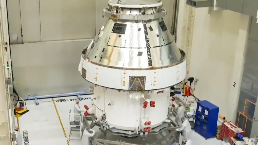 NASA delays next 2 Artemis moon missions to address heat shield, other ...