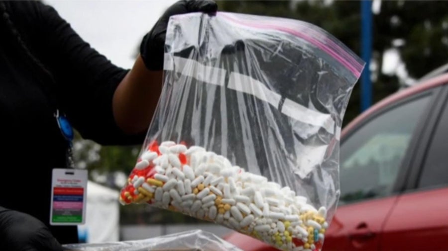 Map shows drug overdose death trends by state as overall fatalities dip in 2023, CDC says - CBS News