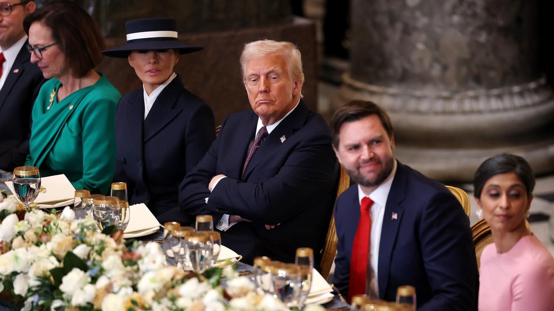 Minnesota apples featured at Trump's inaugural luncheon, as Sen. Amy ...