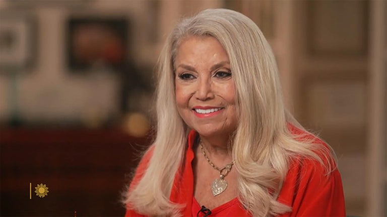 The pioneering Suzanne de Passe - CBS News
