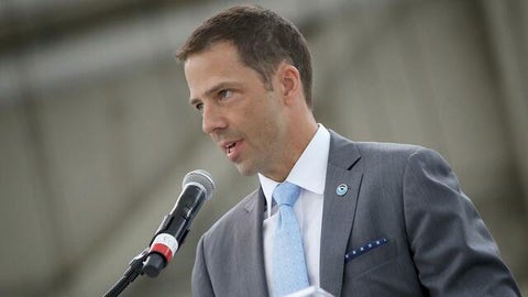 Former top NOAA scientist under Trump issues a "Sharpie-gate" warning ...