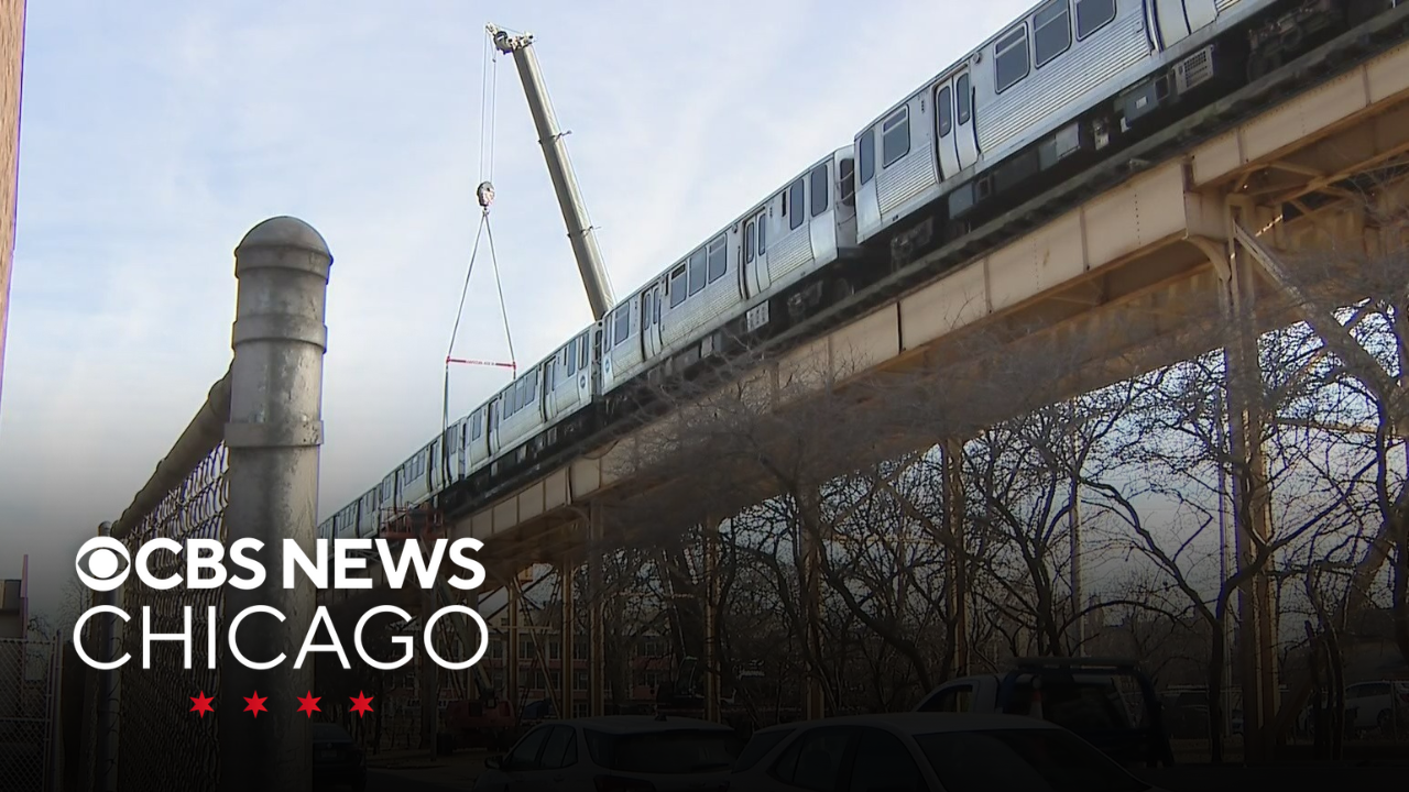 Most CTA Green Line service returns after train derails on Chicago's ...