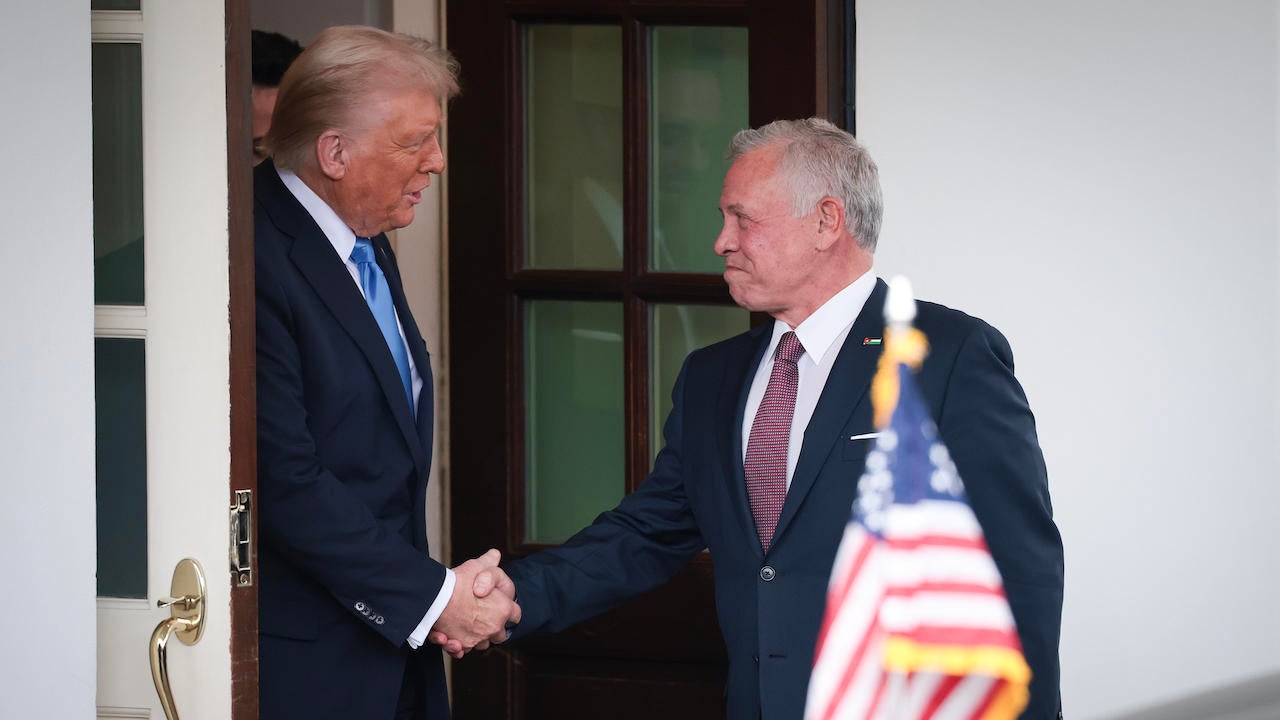 Trump pushes Gaza plan in meeting with Jordan's King Abdullah II - CBS News