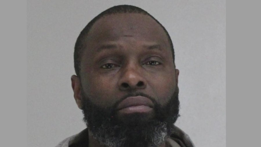 Dallas Mavericks assistant coach Darrell Armstrong suspended after ...