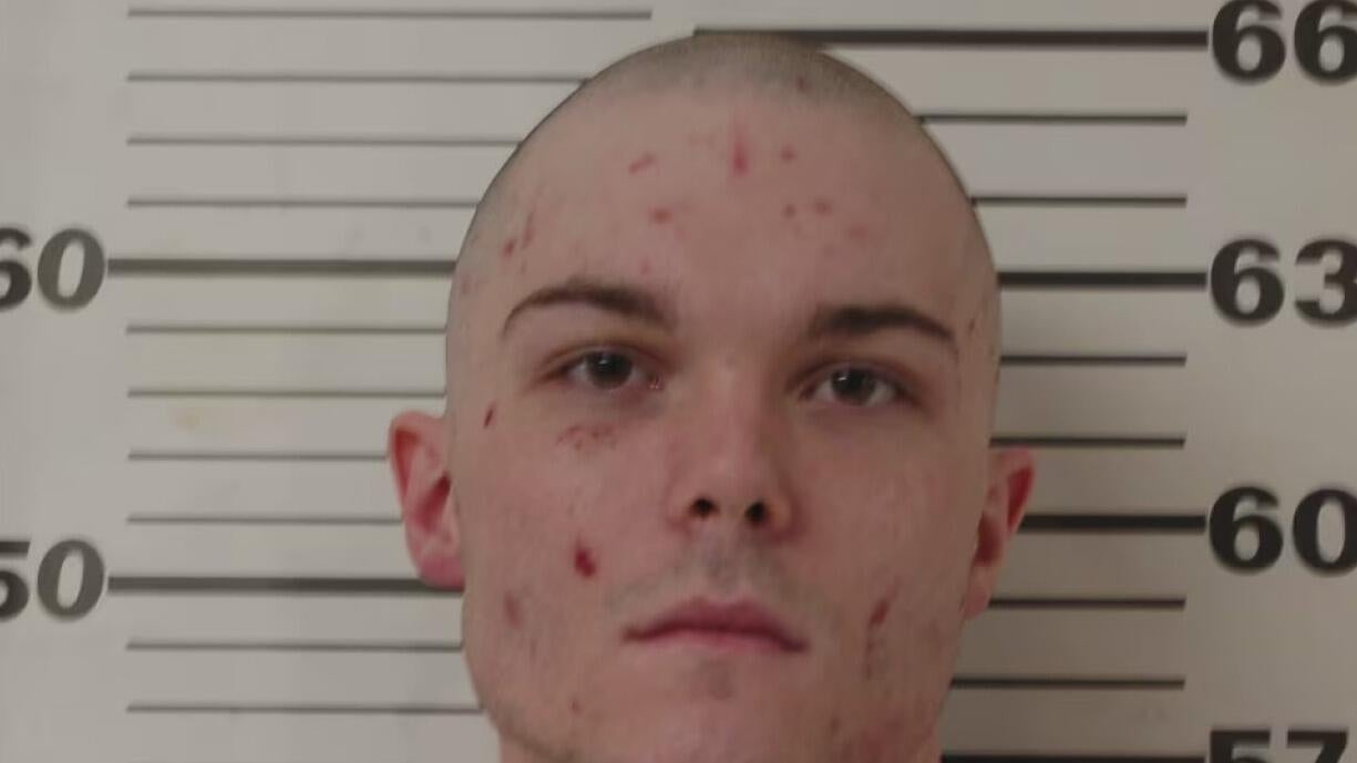 Man arrested after threatening to "shoot up" Walmart southeast of Dallas, police say, charged ...