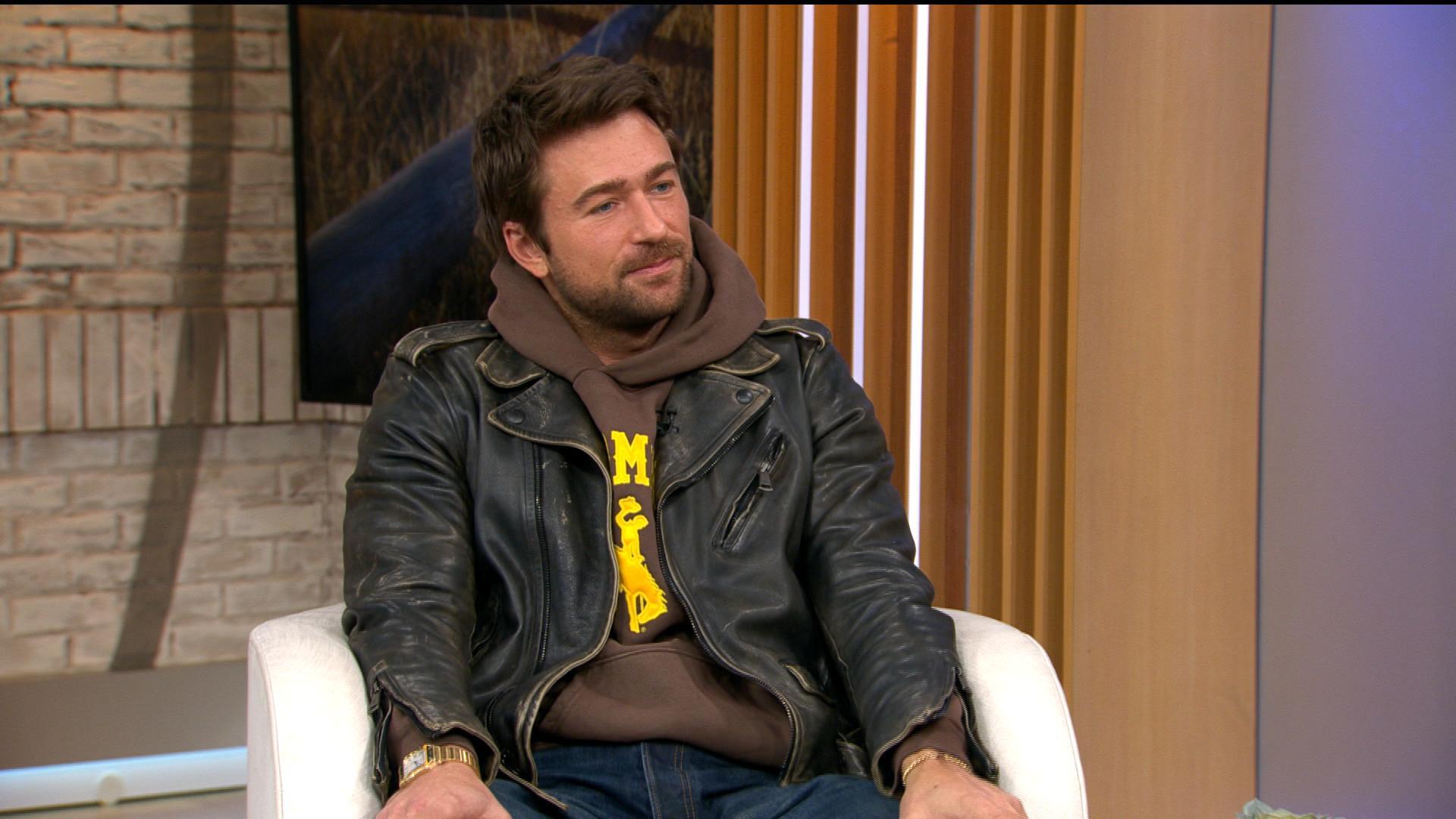 Brandon Sklenar on "1923" Season 2 and "It Ends With Us" core message ...