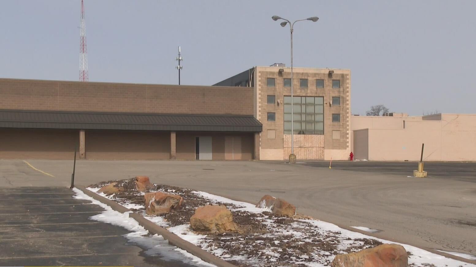 Washington Mall to be demolished, clearing way for redevelopment - CBS ...