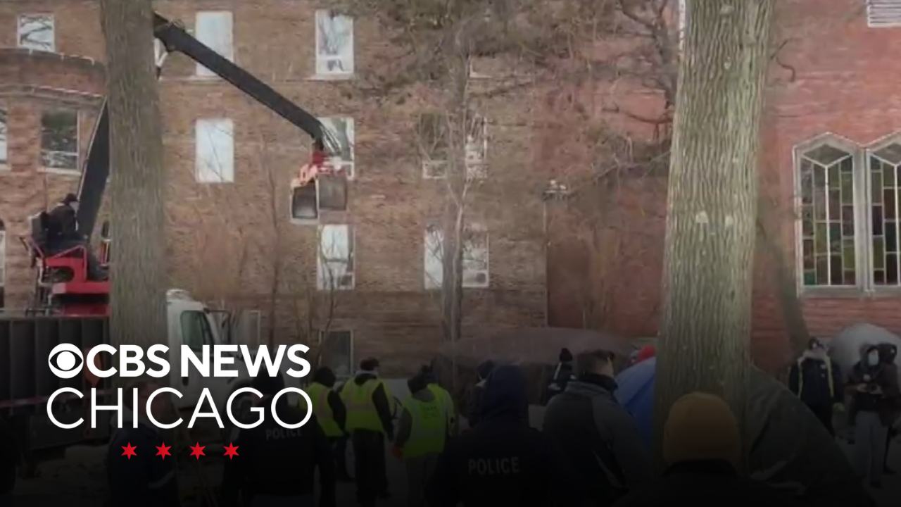 Homeless encampment residents in Chicago's Gompers Park take issue with ...