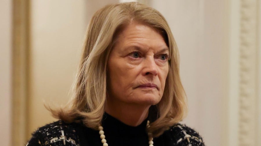 Murkowski urges Congress to "stand up" and assert authority if Trump ...