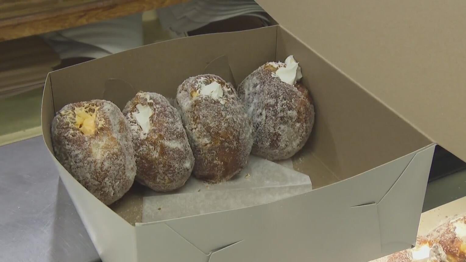 Brookline's Party Cake Shop ready for a busy Fat Tuesday selling paczki ...