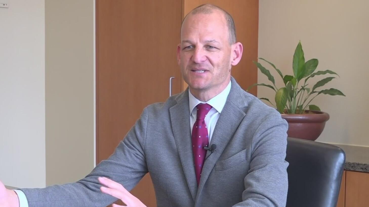 Sacramento mayor supports governor's return-to-office order for state ...