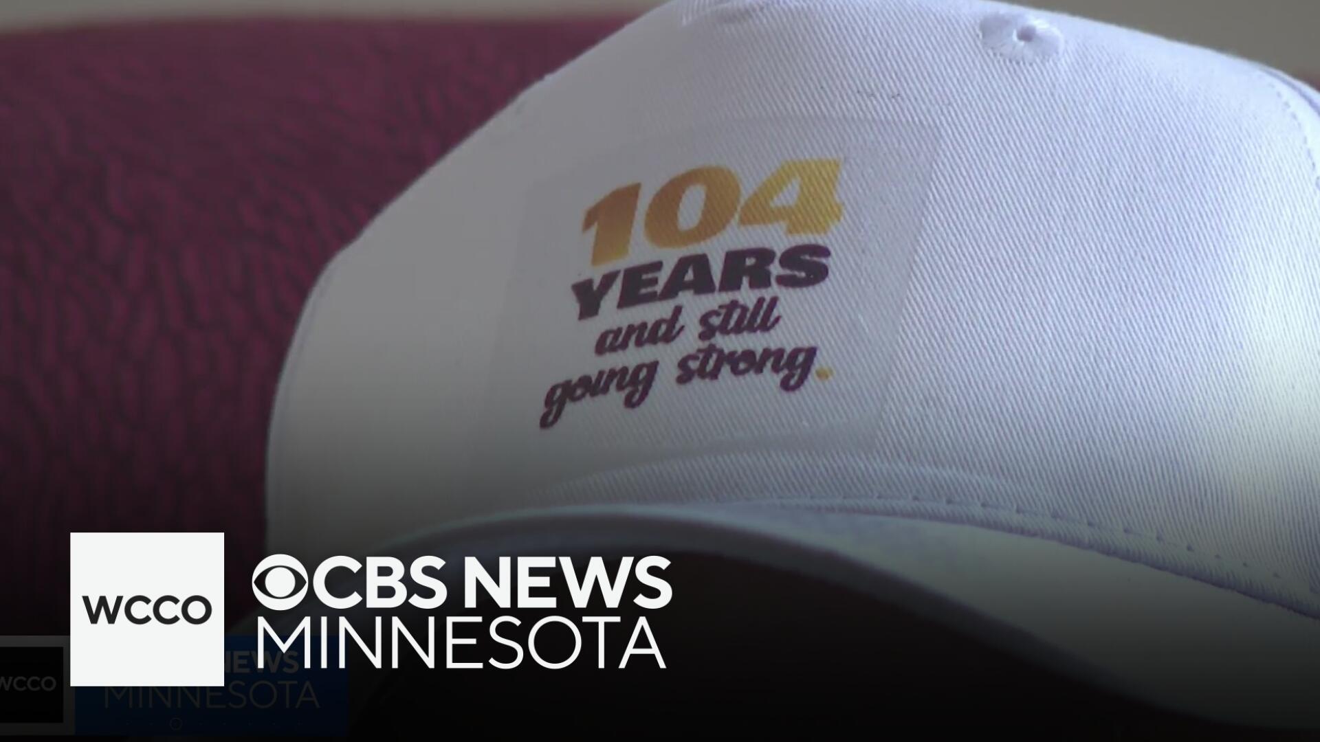 104-year-old World War II veteran from Cottage Grove honored by ...