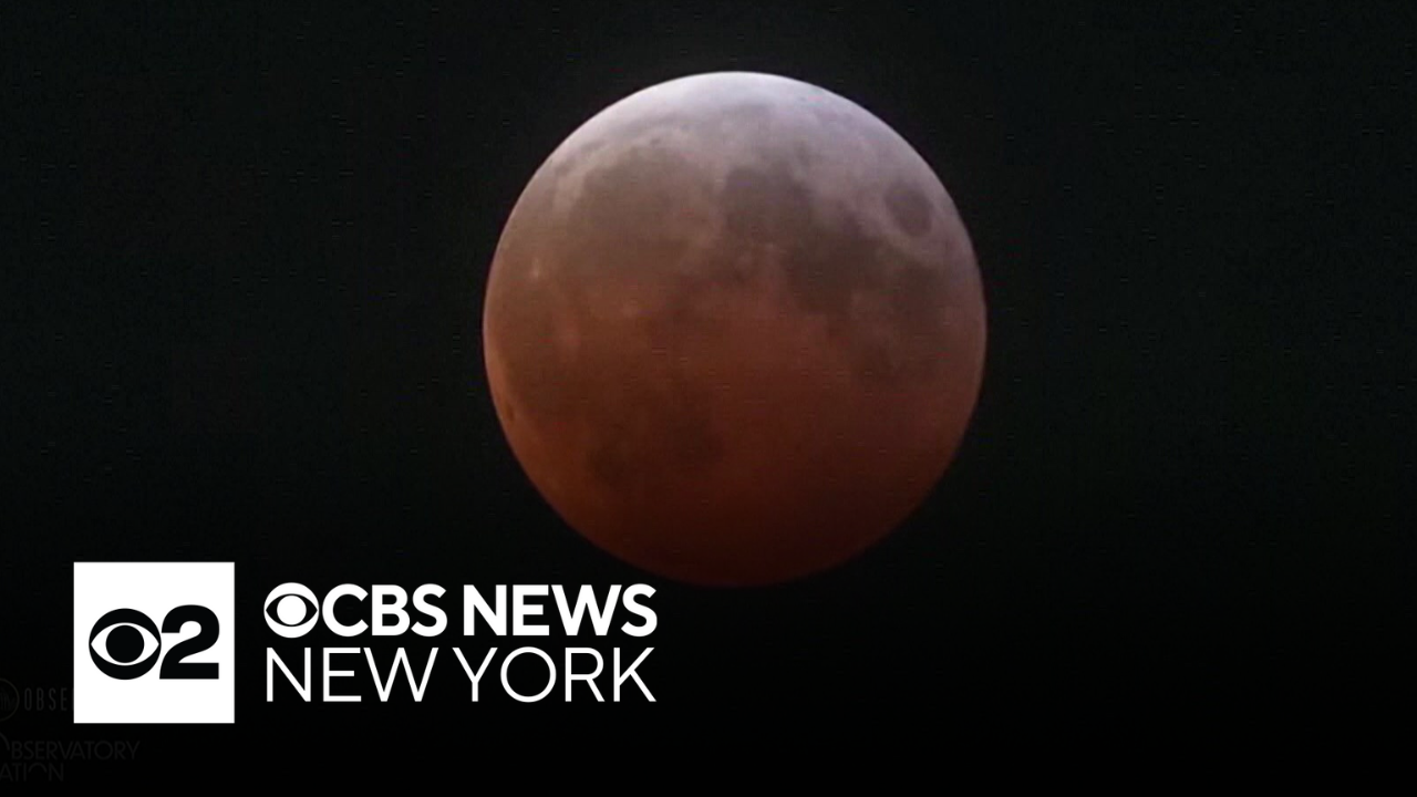 March 2025 lunar eclipse brings a "Blood Moon," but skies too cloudy to see around NYC - CBS New ...
