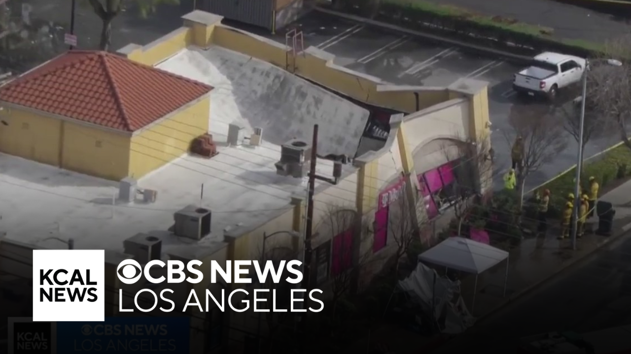 T-Mobile store in North Hills collapses after truck veers off road ...