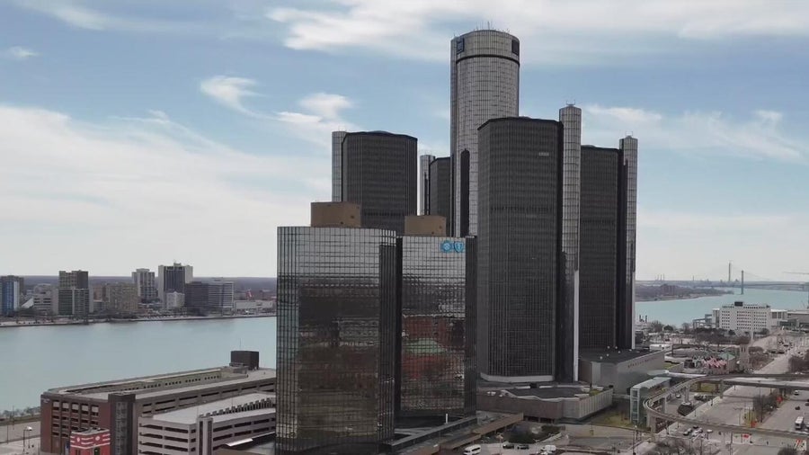 Detroit's iconic 600 Renaissance Center tower on the auction block ...