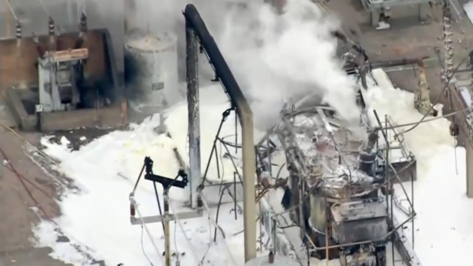 London's Heathrow Airport resumes some flights after fire causes ...