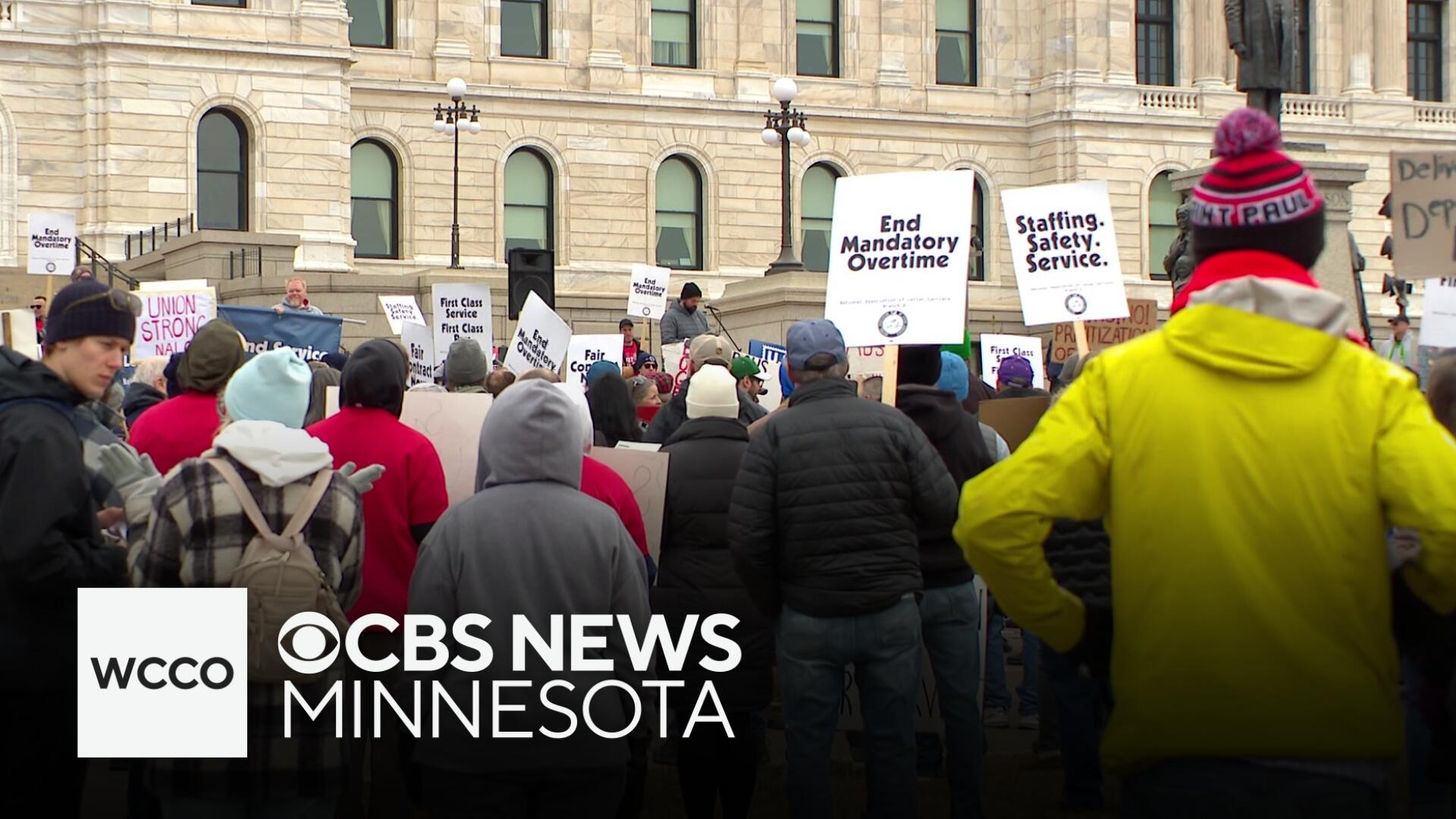 Minnesota protesters rally against Trump's USPS privatization plans ...