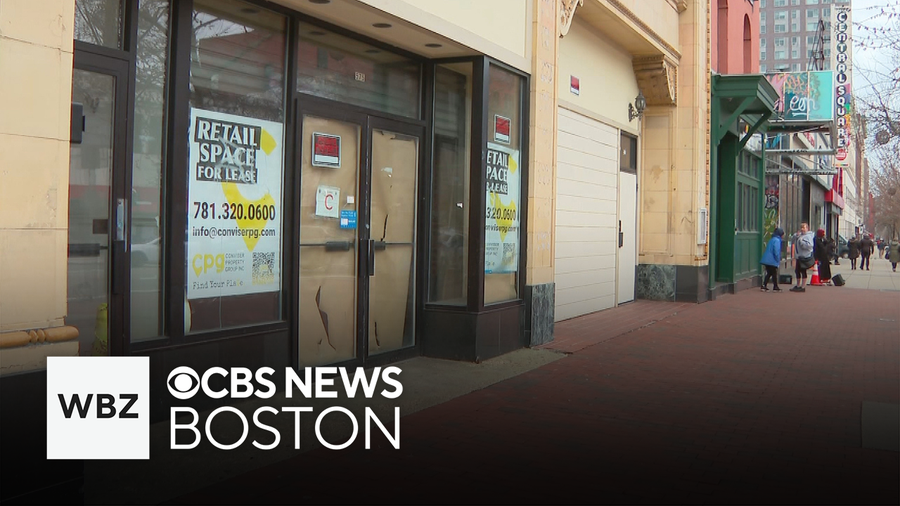 Cambridge trying to tackle growing number of vacant storefronts - CBS ...
