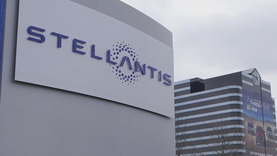 Stellantis to pause production at Windsor plant, lay off 900 workers in ...