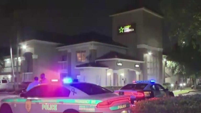 Suspect in double murder shot, killed by detectives, Miami-Dade Sheriff ...