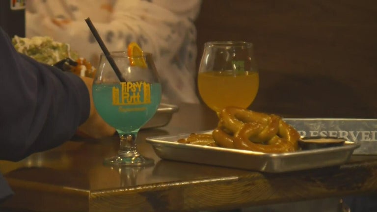 Sacramento considers allowing open alcohol containers on streets in ...