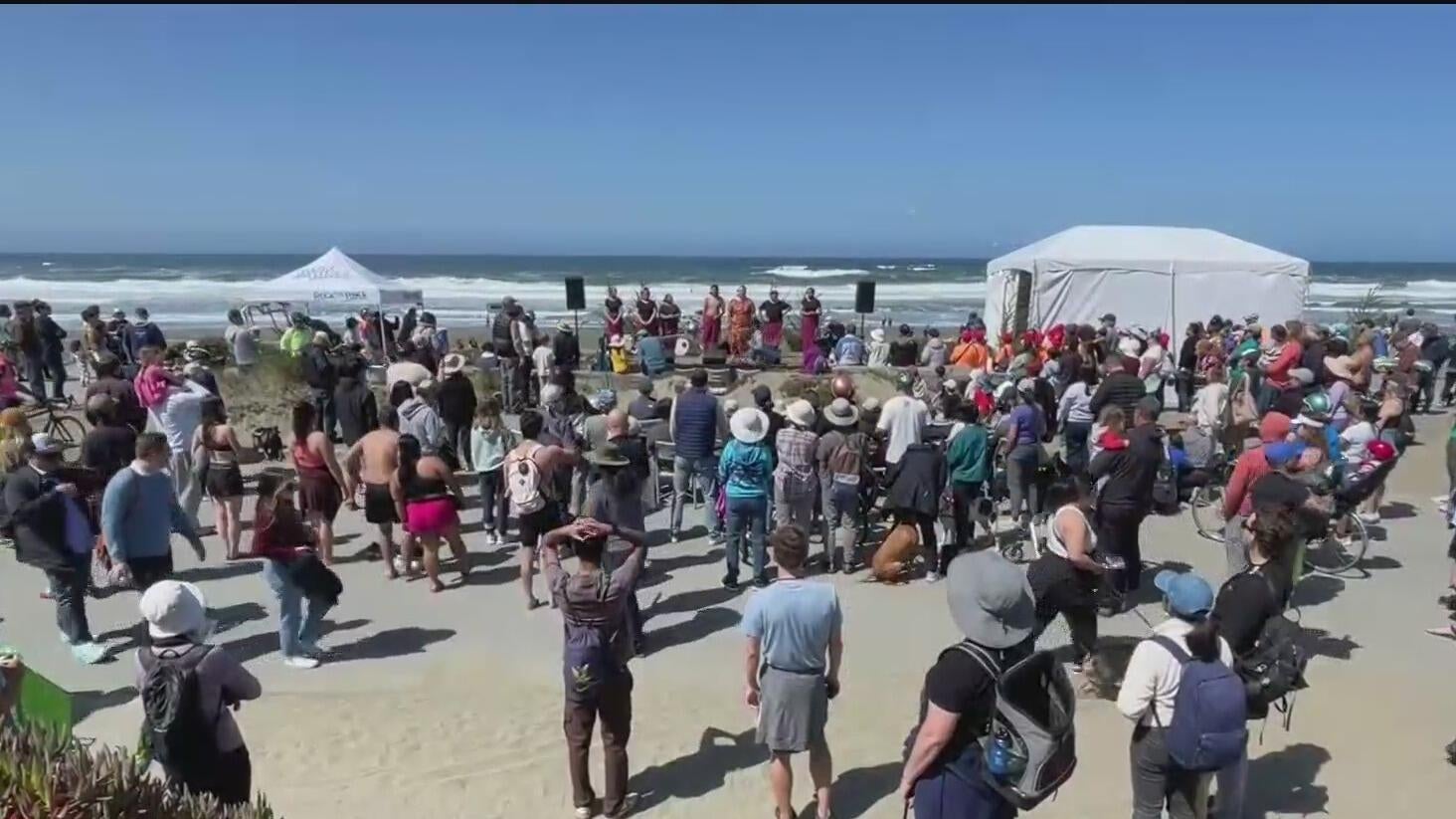 San Francisco officials celebrate opening of Sunset Dunes as ...