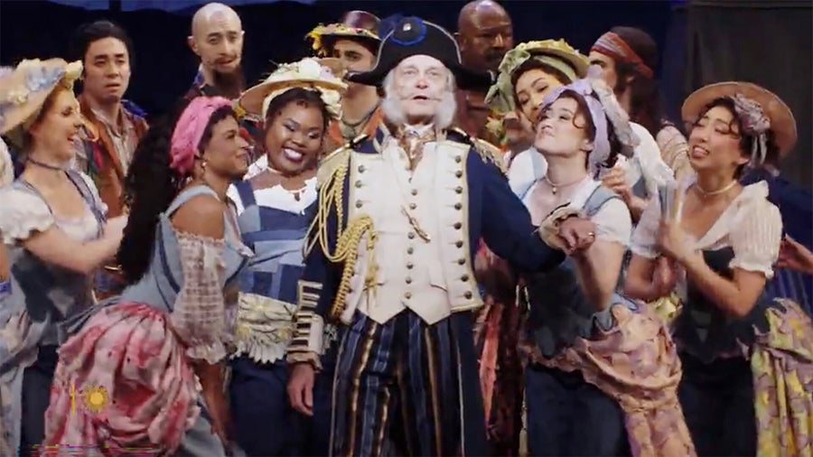 David Hyde Pierce, the very model of a modern Major-General, in ...