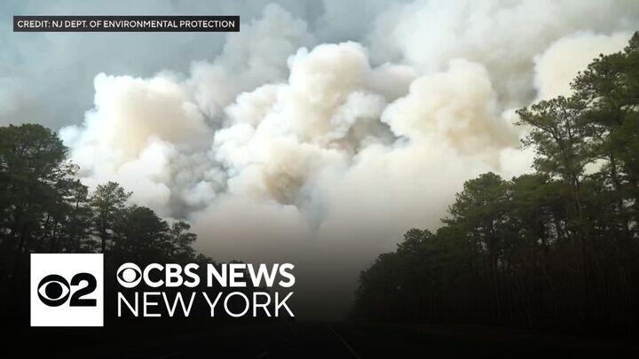Jones Road Wildfire in Ocean County, N.J. still burning despite weekend ...