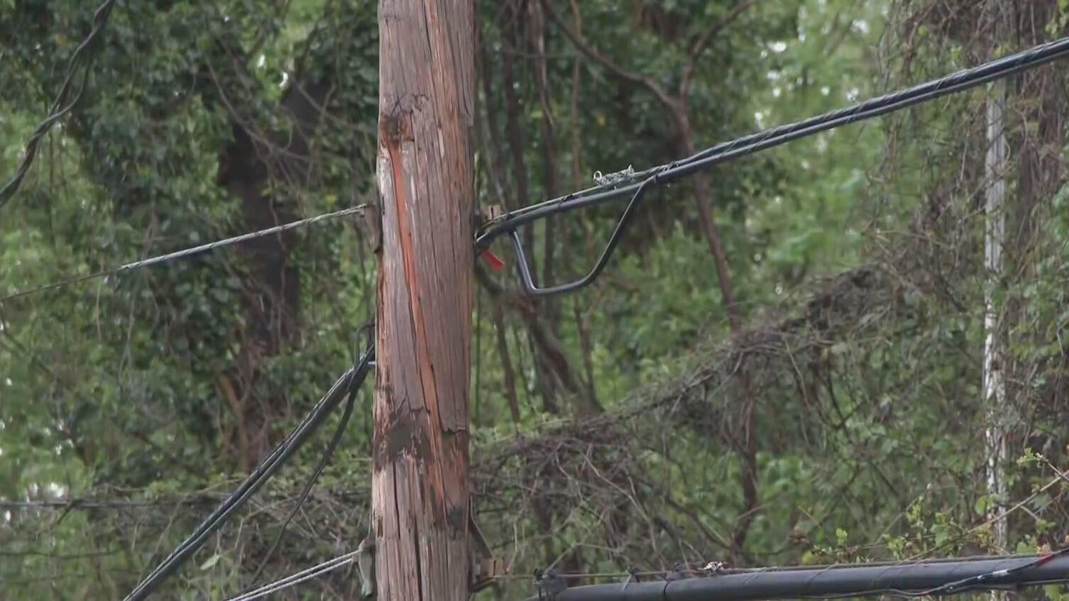 Man in Pittsburgh dies after being electrocuted by live wires - CBS ...