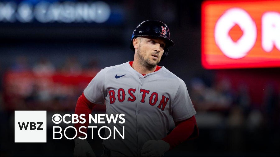 Red Sox ace Garrett Crochet stays in game after line drive hits him in nose - CBS Boston