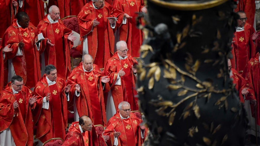 Conclave to choose Pope Francis' successor begins. Here's how the new ...
