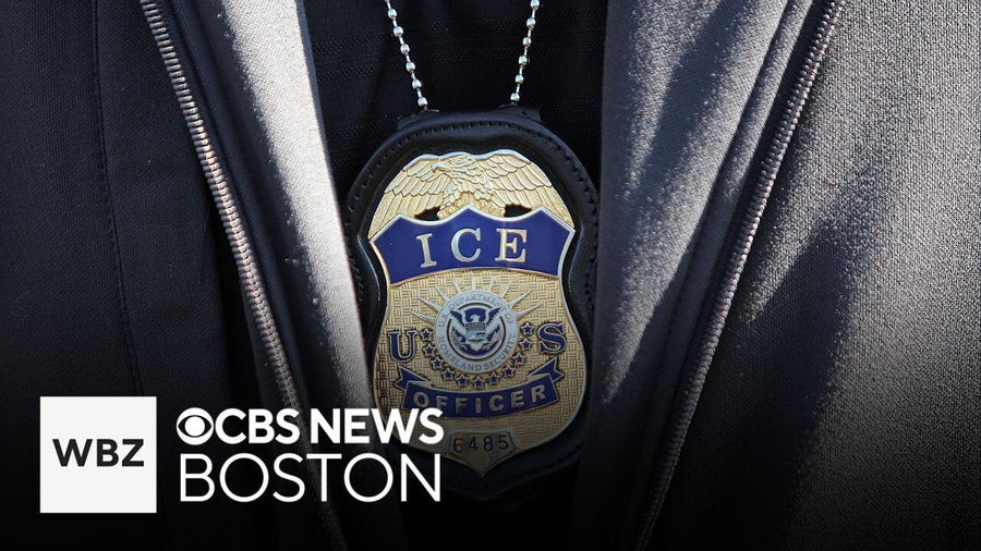 What are ICE agents legally required to do when they're detaining ...