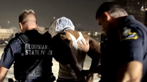 2 accused of helping New Orleans inmates who escaped from jail - CBS News