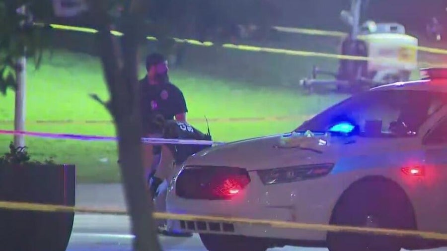 Miami officer shoots driver near Bayfront Park music festival during ...