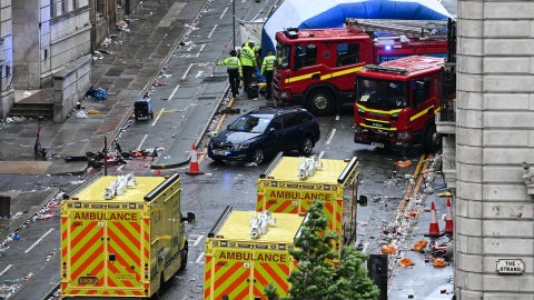 Driver accused of plowing vehicle into crowd at Liverpool soccer parade ...