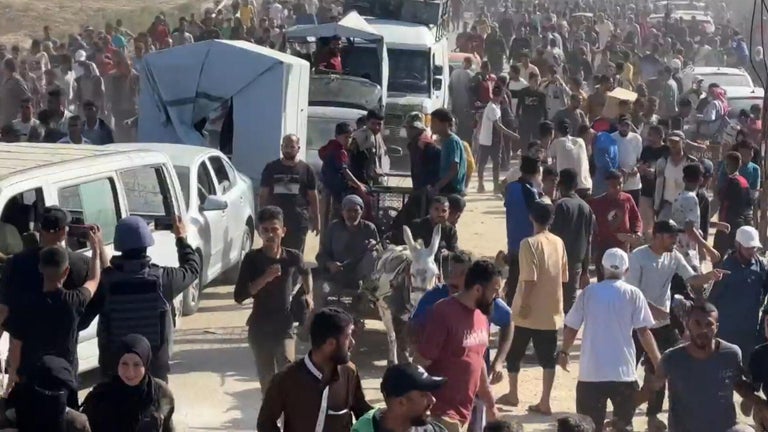 Controversial new U.S. and Israel-backed Gaza aid effort gets off to a ...