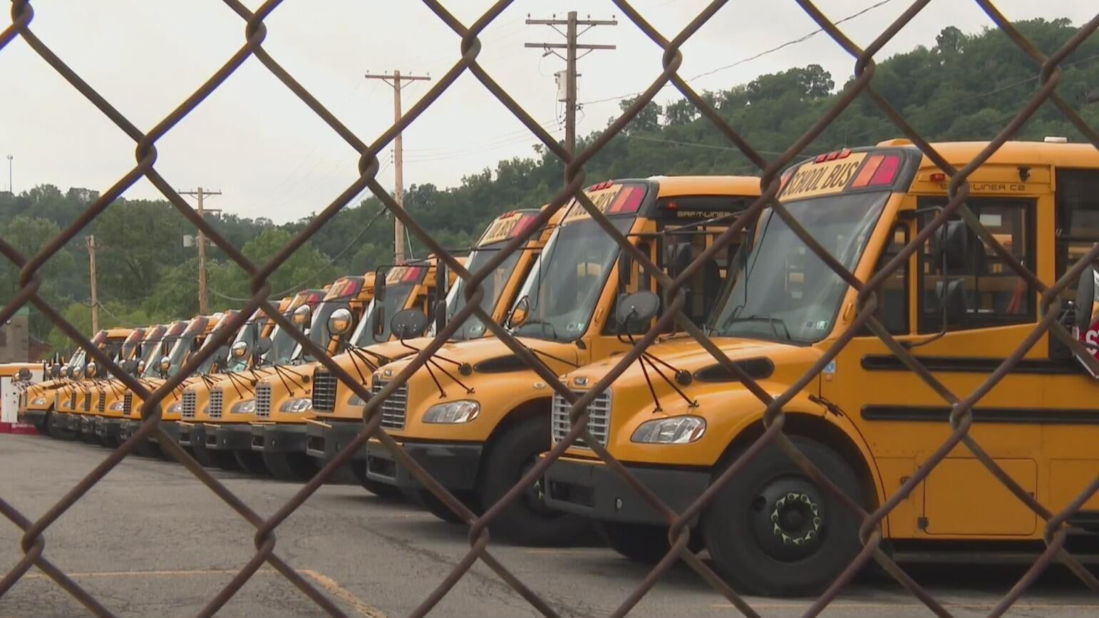 Man driving school van with kids on board in Pittsburgh admits to ...
